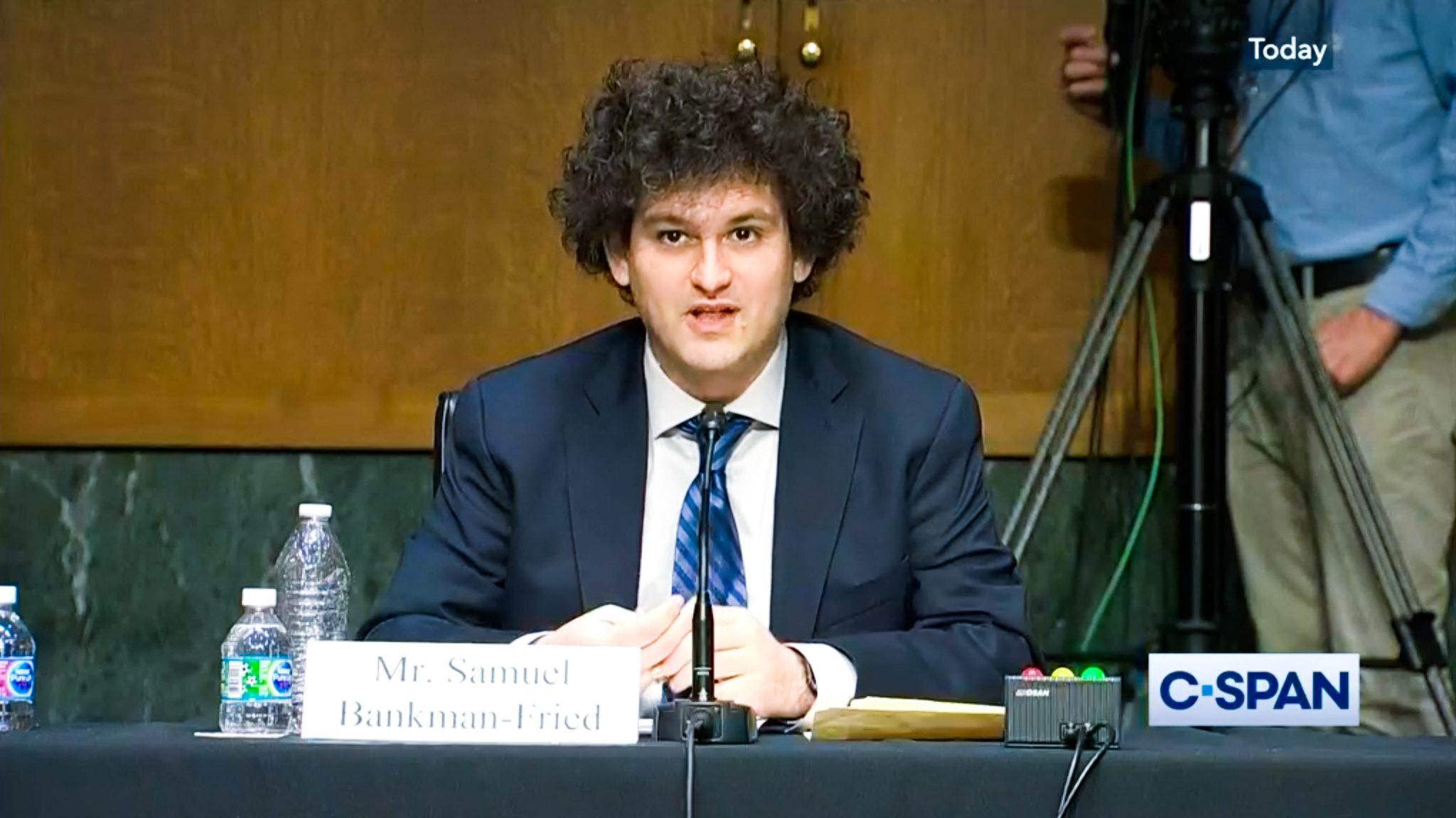 Campaign finance complaint filed against Sam Bankman-Fried - CREW ...