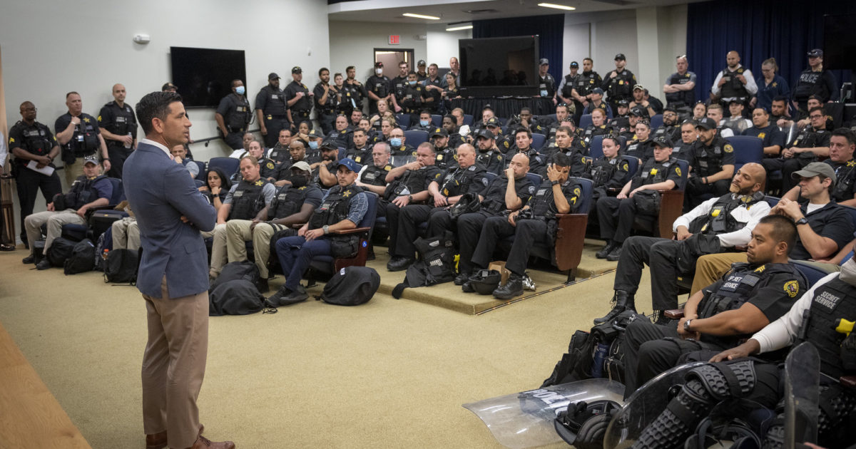 CREW sues Secret Service for Oath Keeper communications - CREW ...